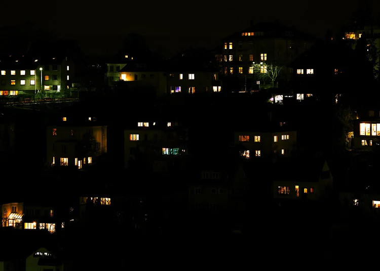 Michael Schnabel: Subtle and Profound — HappyFriday