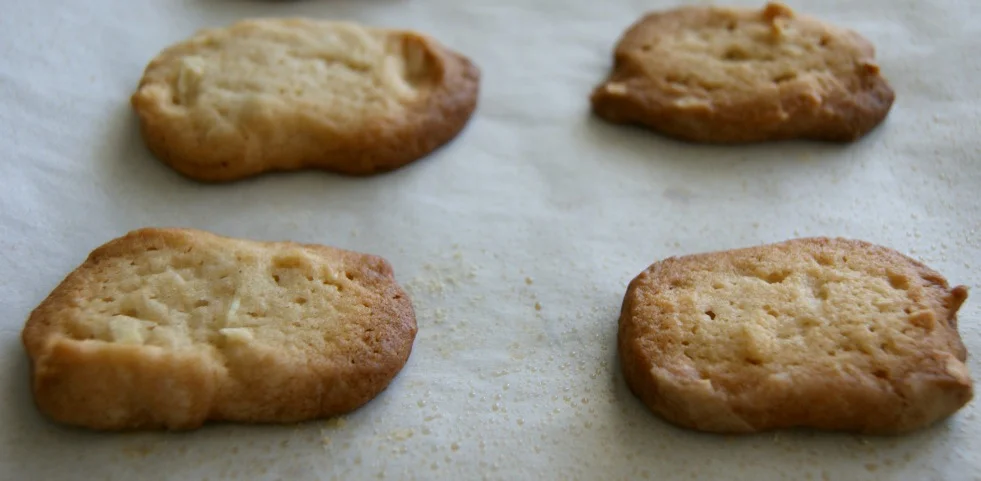The Afternoon Collection: Rum and Almond Cookies — A Charming Project