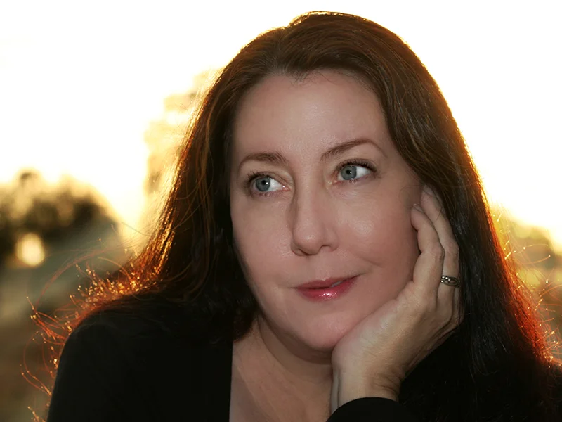 Short Biography of mythic and fantasy artist-author Susan Schroder ...