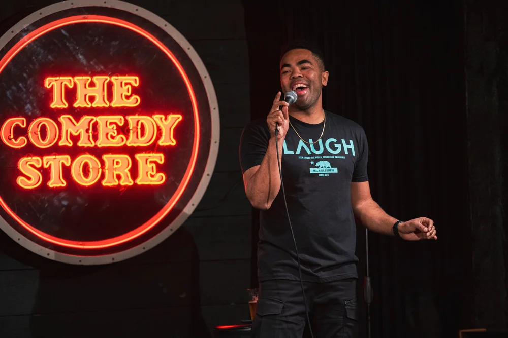 Mal Hall | Standup Comedian