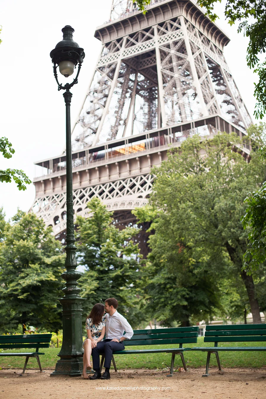 Paris is More Beautiful in the Rain II Rainy Paris Photo Session — Best ...