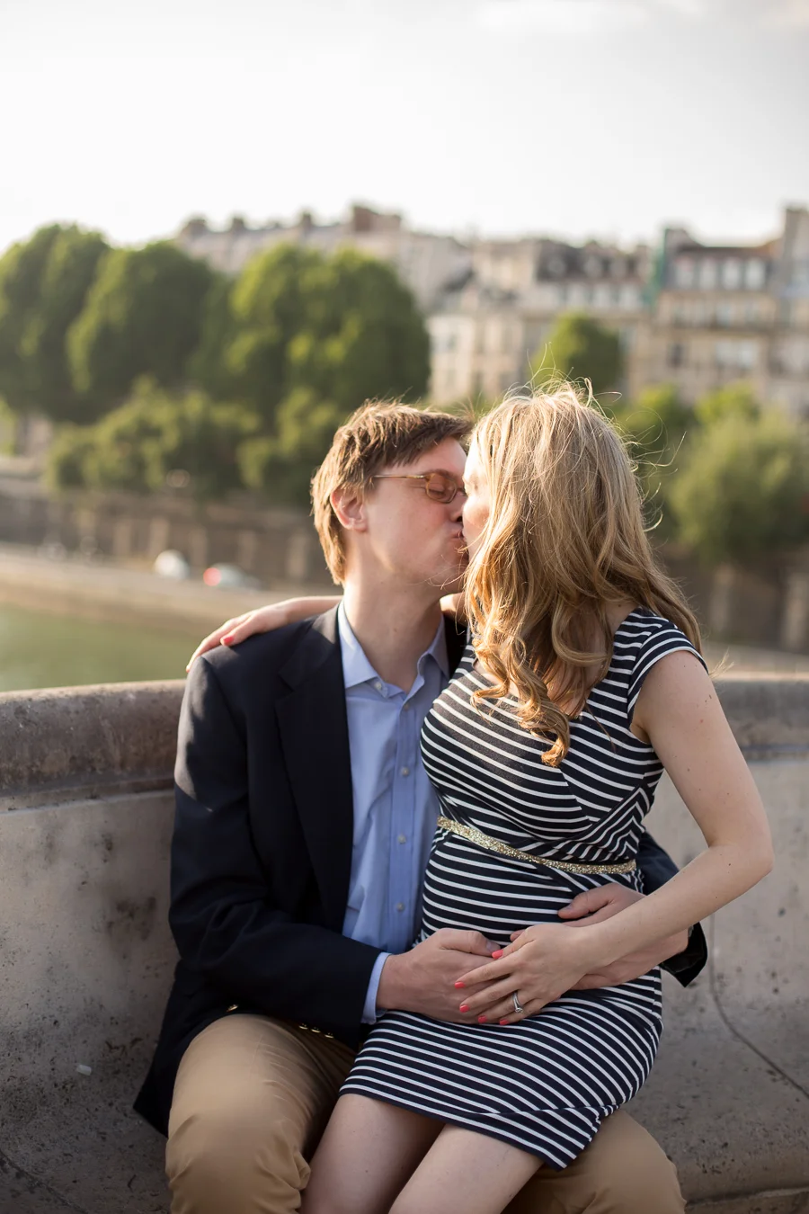 Romantic Baby Moon Ideas in Paris || Maternity Photographer — Best ...