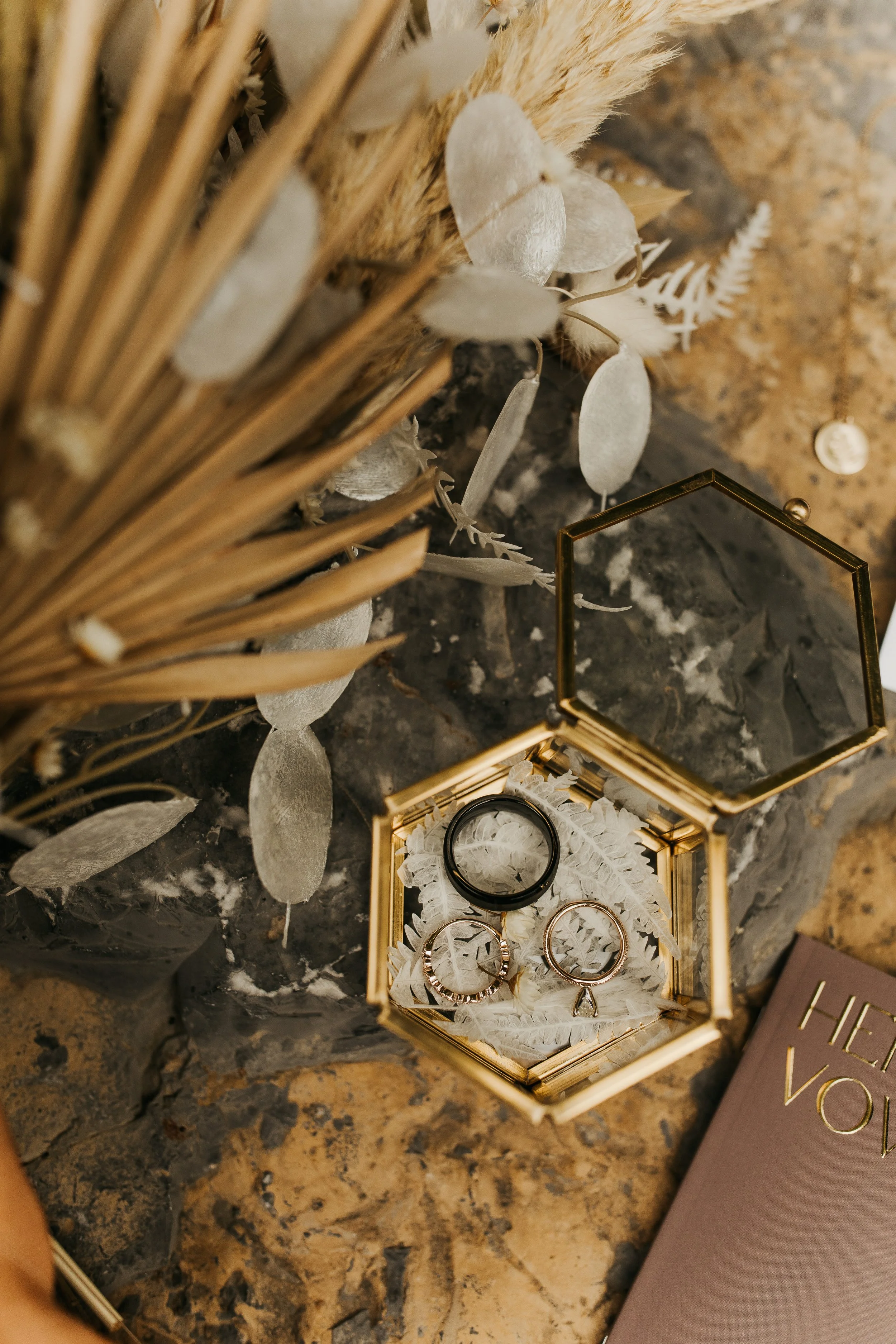 Waterstone Venue Eastern Tennessee Airbnb Wedding — Destination Wedding ...