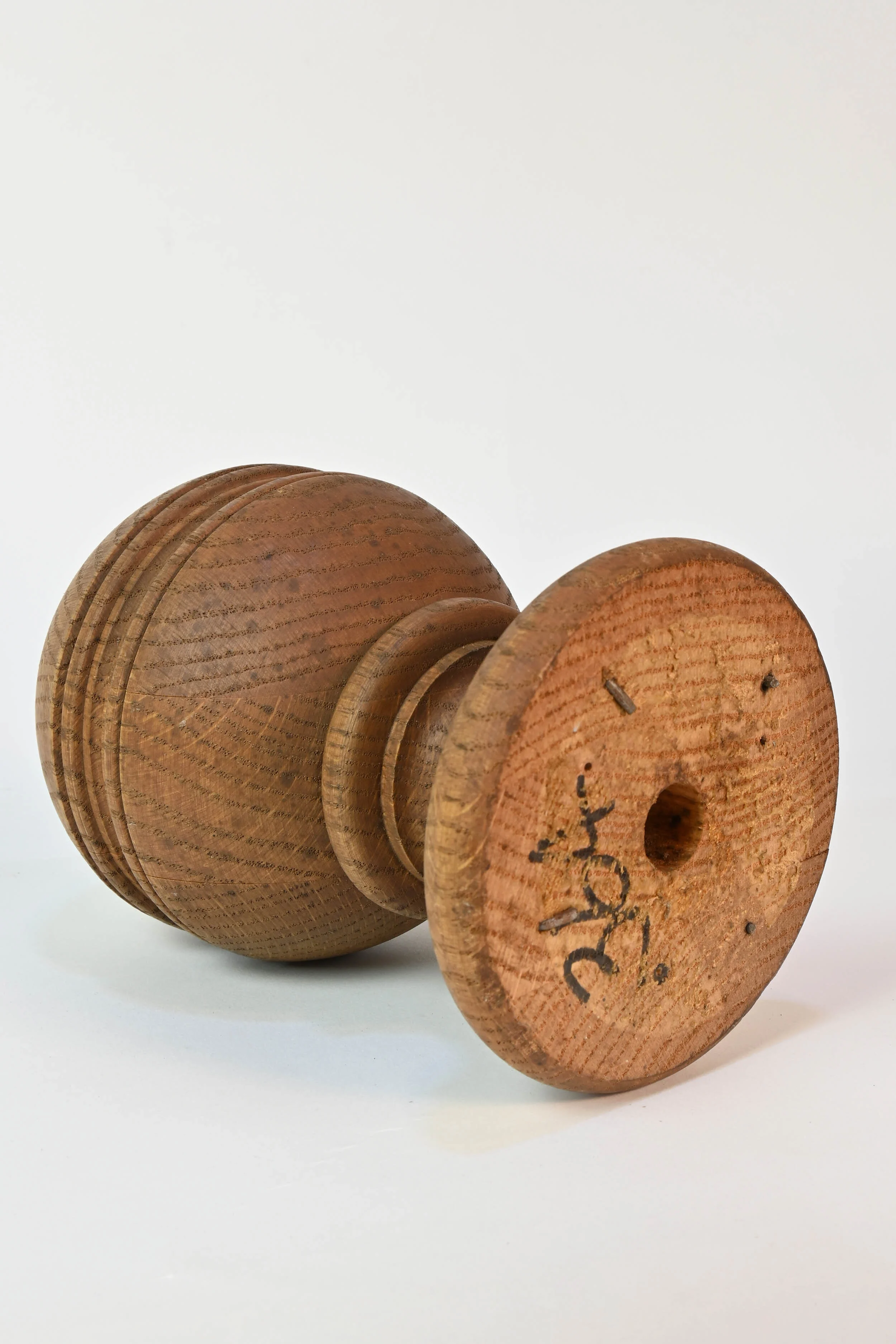 newel post turned oak balls — ARCHITECTURAL ANTIQUES