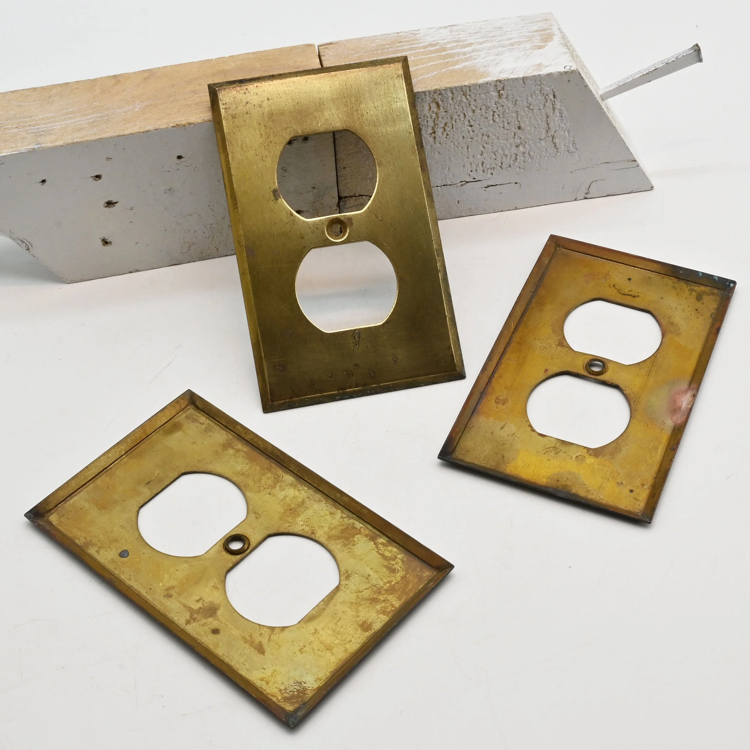 brass outlet plates — ARCHITECTURAL ANTIQUES