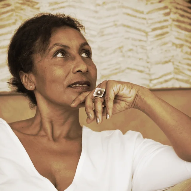 Aïssa Dione, Painter, designer and traditional artisan textile ...