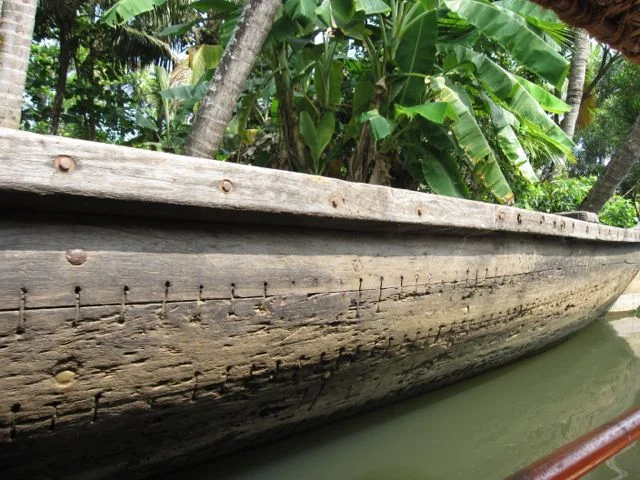 sewing boats — eine Saite