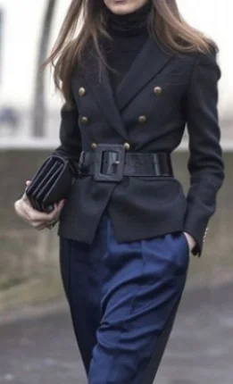 Style rule breakers: how to wear navy and black together — Edits Styling