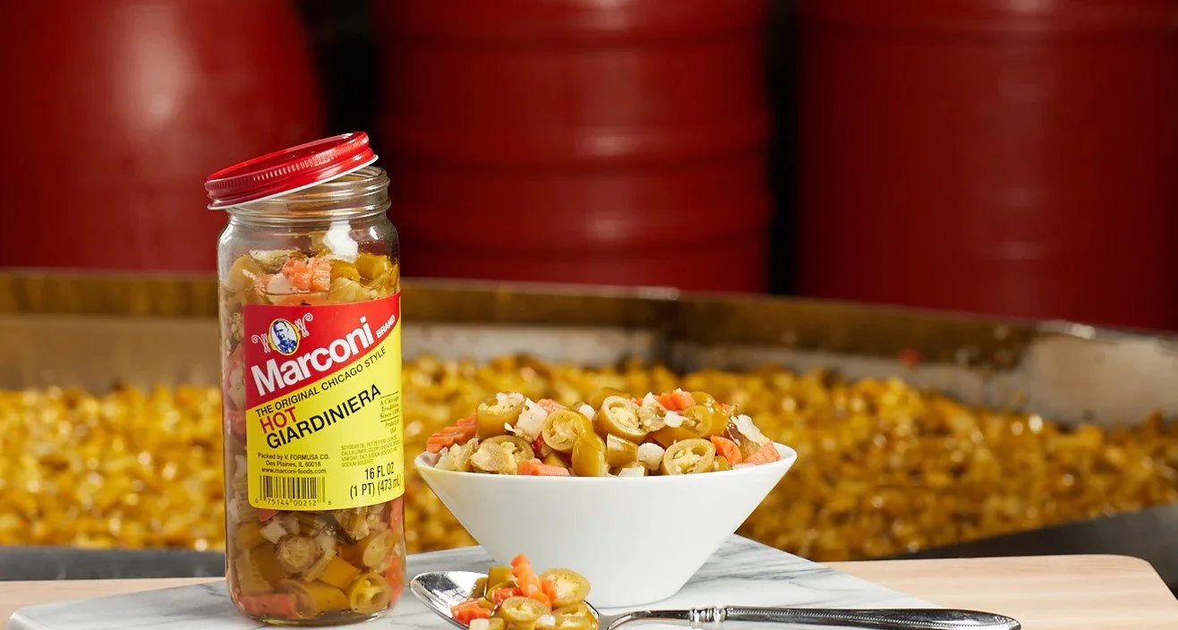 "Bobby G’s | Chicago Sports Bar with Iconic Pizza & Hot Dogs"