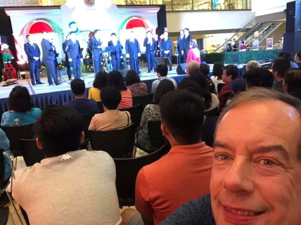 Mall-singing in Manila — Charlie Beale