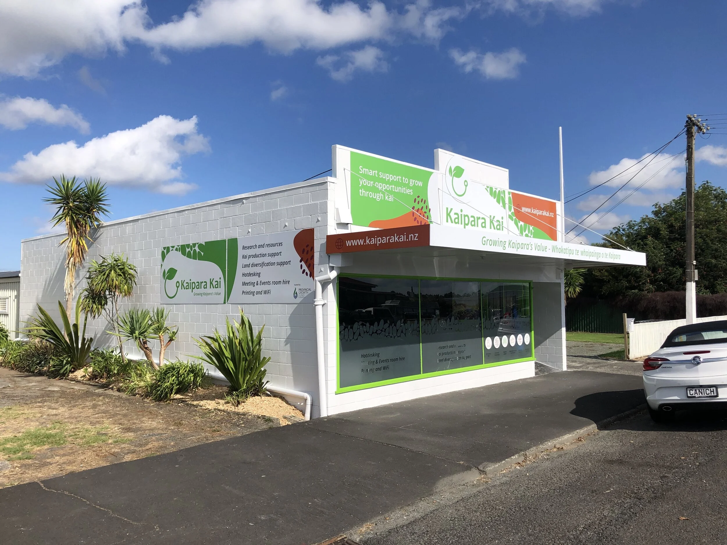 Waipu River Walk Signs — Hue