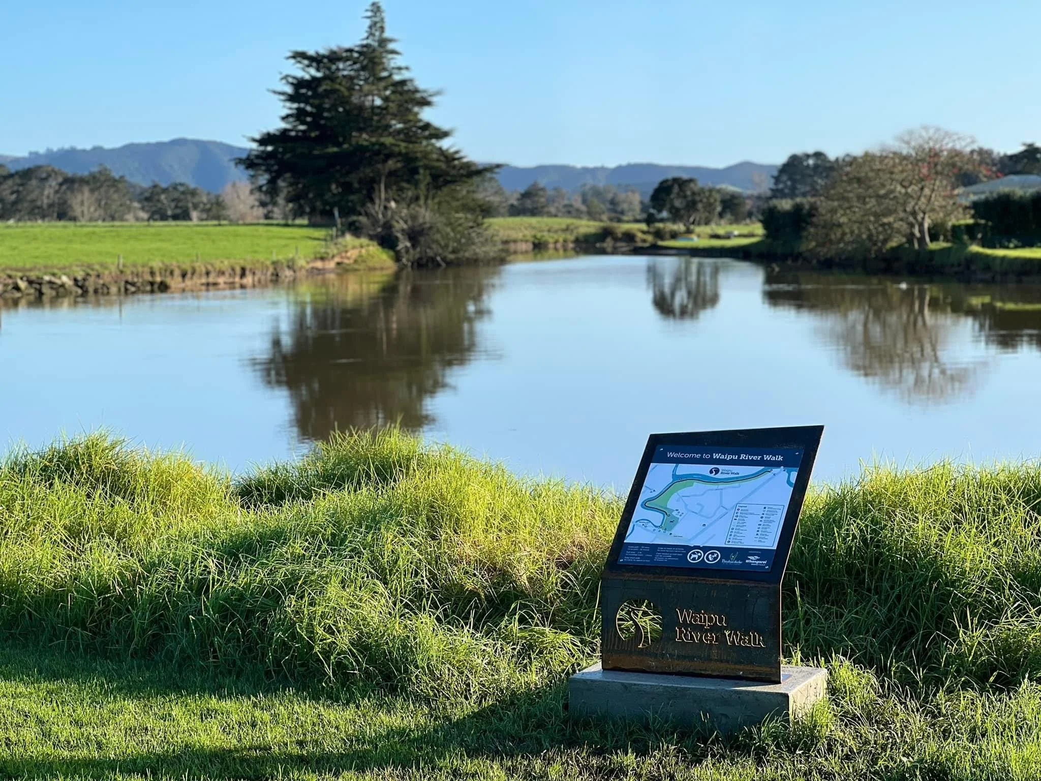 Waipu River Walk Signs — Hue