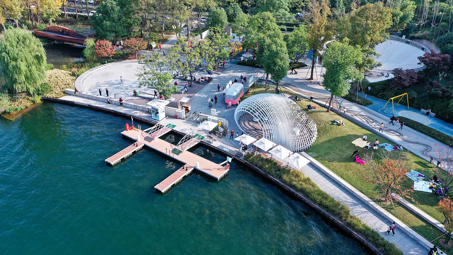 NDA Group | Chengdu Luxe Lake - EN