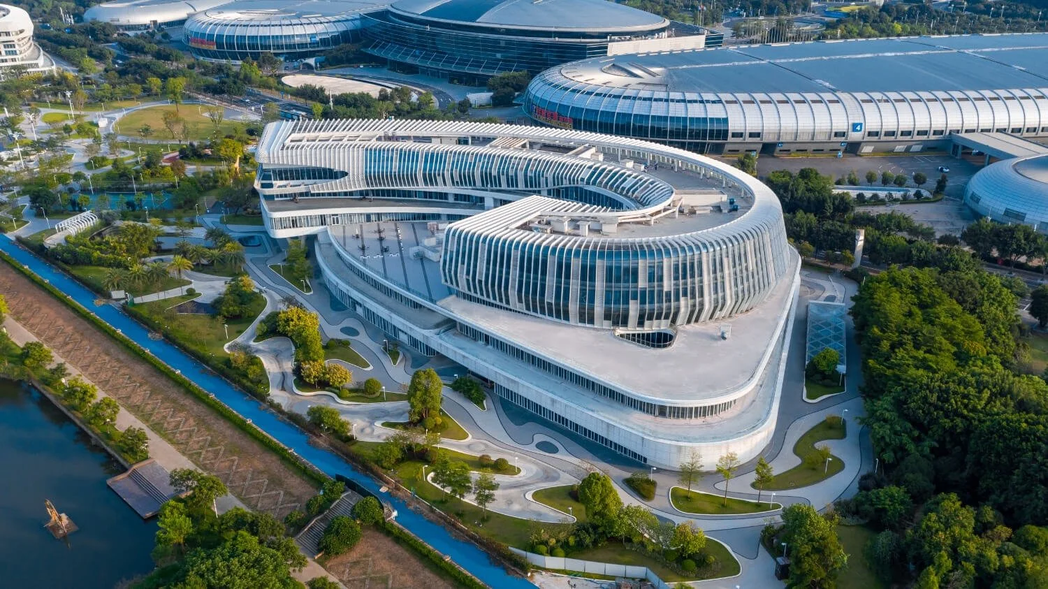 NDA Group Fuzhou Exhibition Waterfront Complex CN