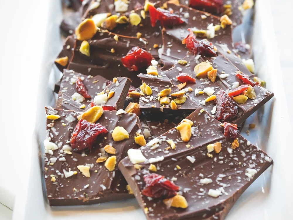 Chocolate Bark — Dr. Julia cooks