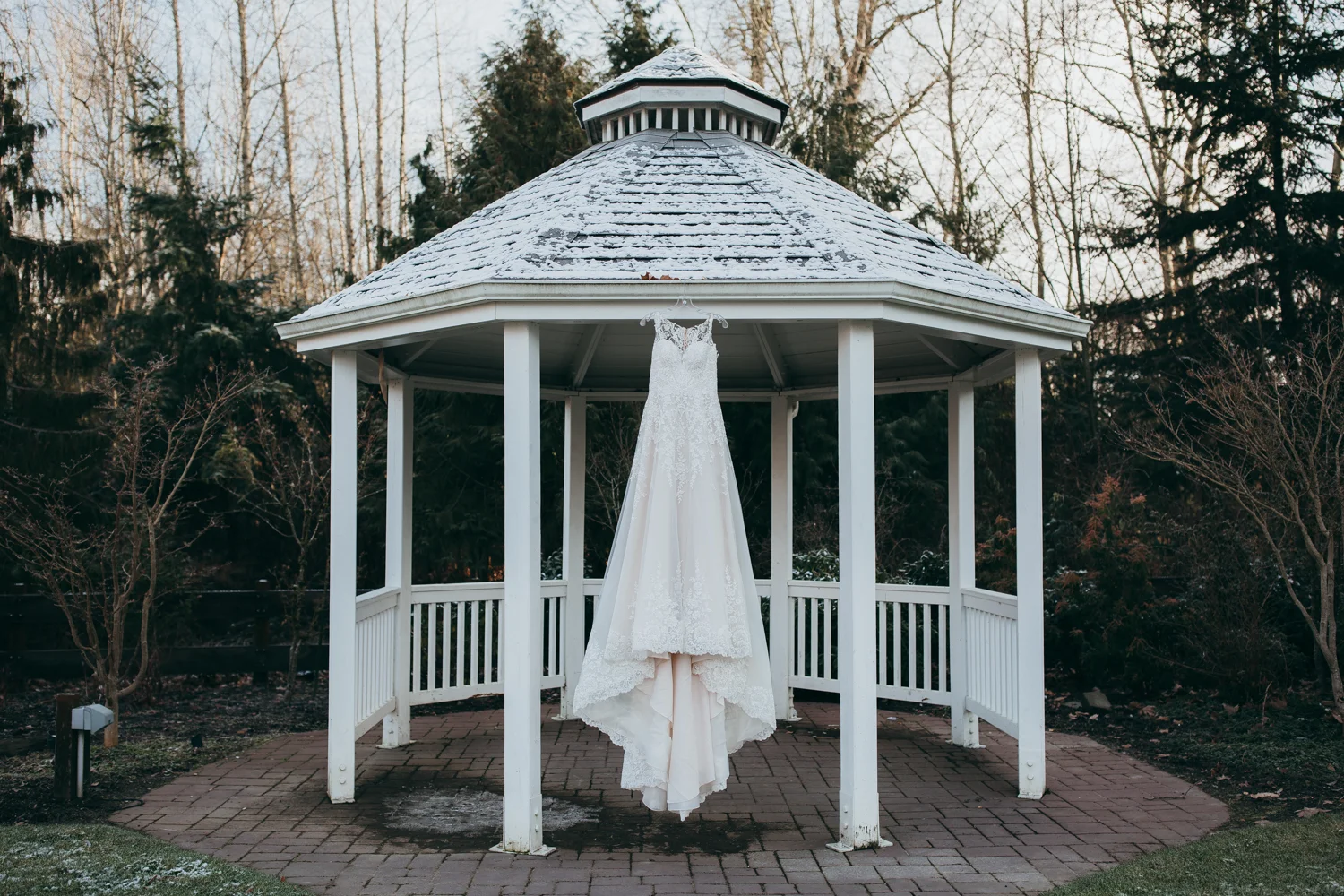 Leah & Tucie | Pickering Barn Winter Wedding — Kami Olavarria: San ...