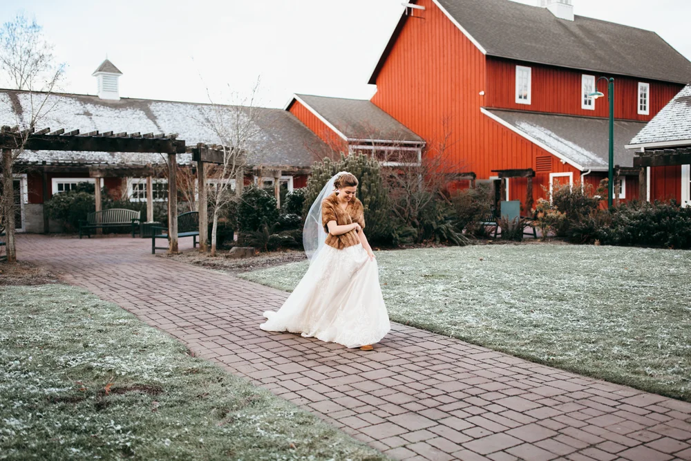 Leah & Tucie | Pickering Barn Winter Wedding — Kami Olavarria: San ...