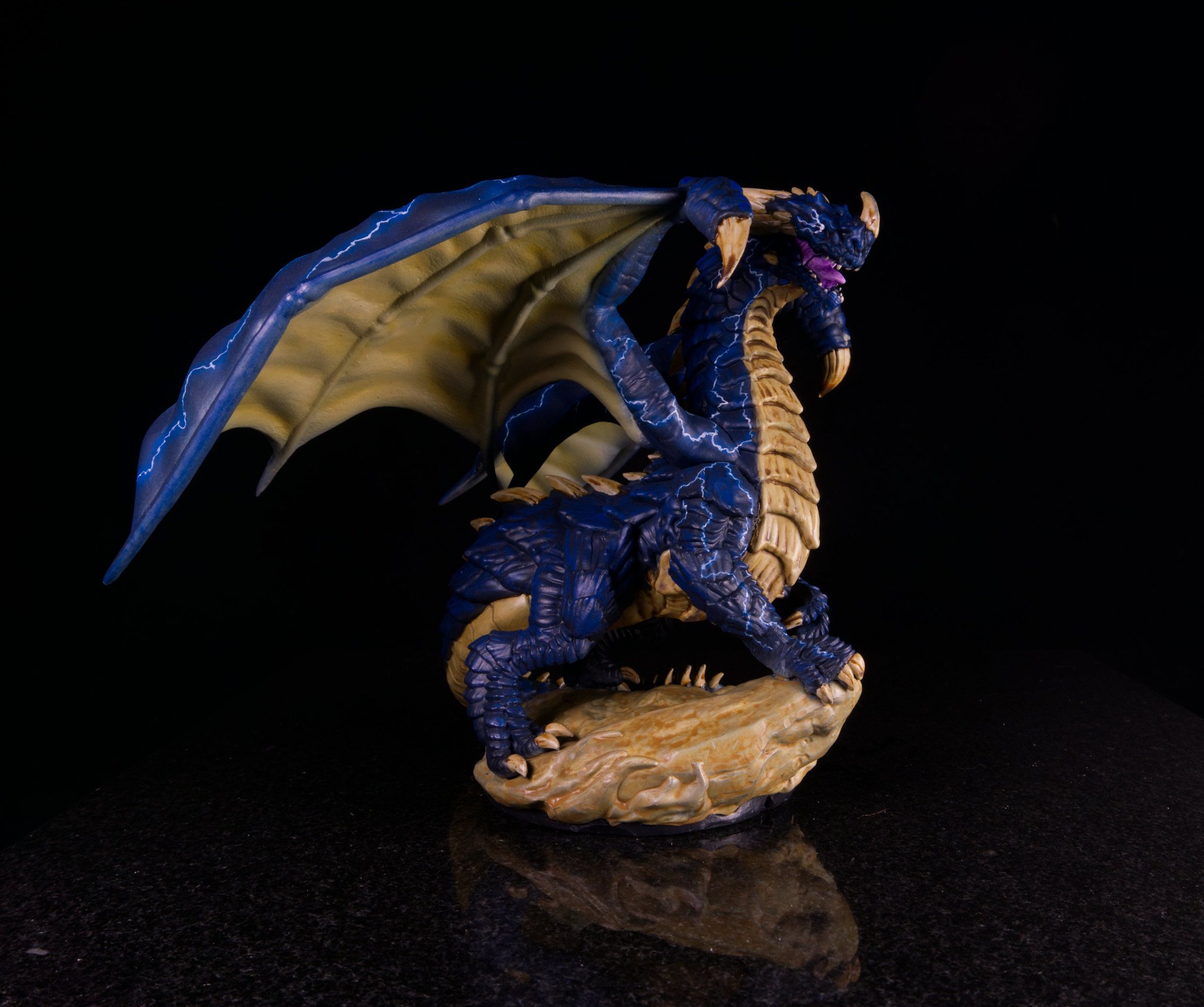 New Video: Building and Painting the Forge God from Kingdom Death ...