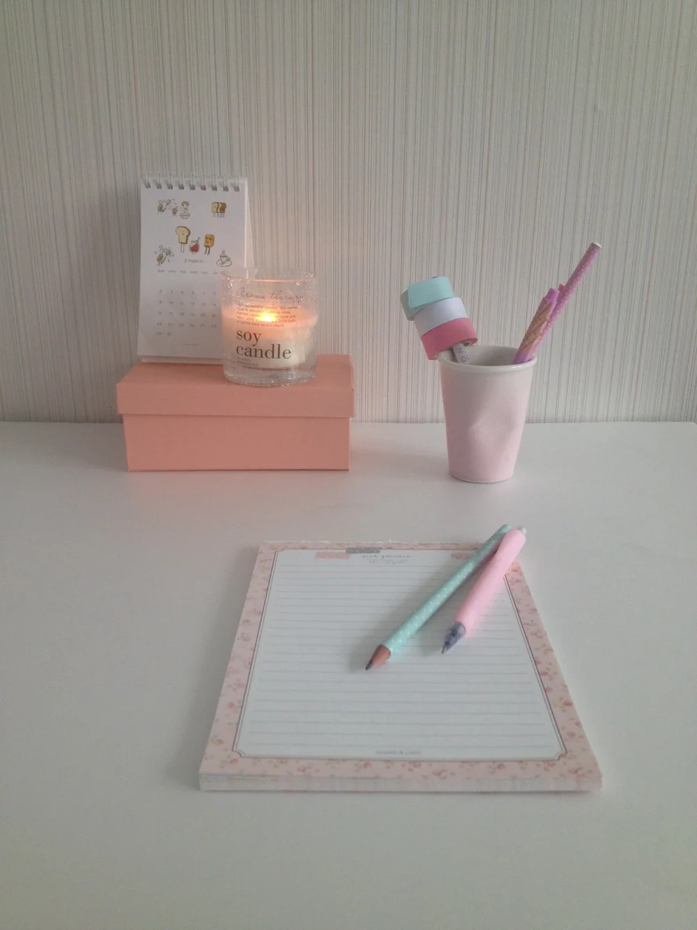 How to style photographs for your blog — CityGirlSearching