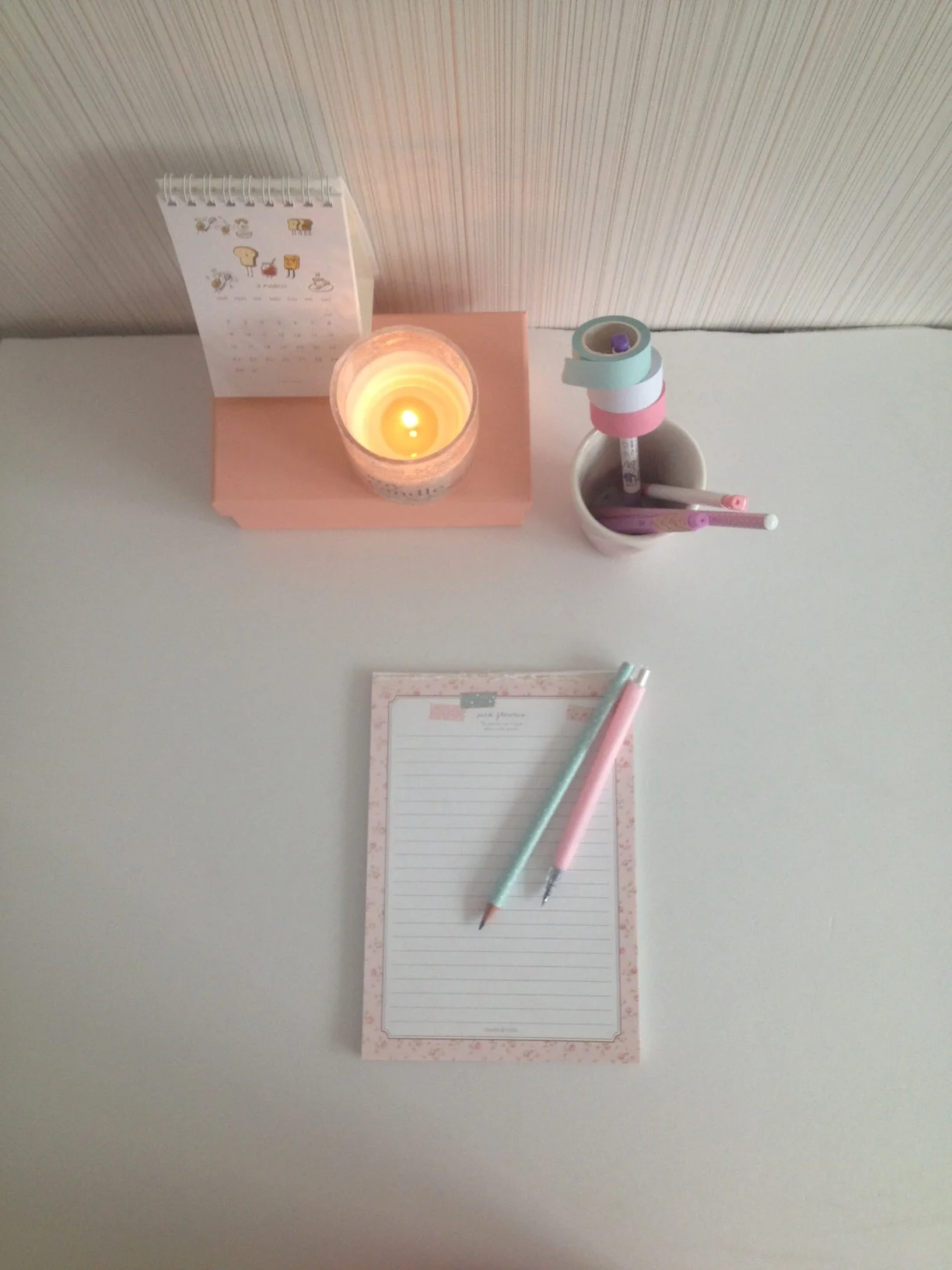 How to style photographs for your blog — CityGirlSearching