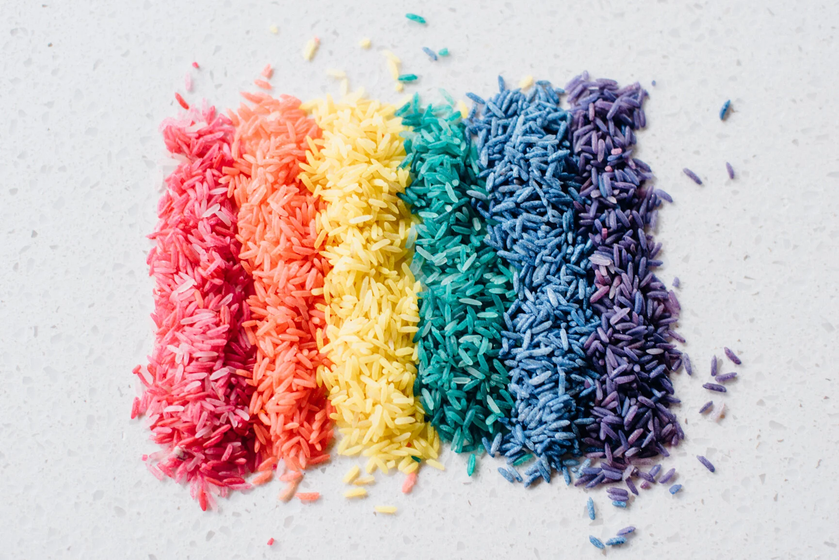How to make your own Rainbow Rice - An easy & fun sensory Activity for ...