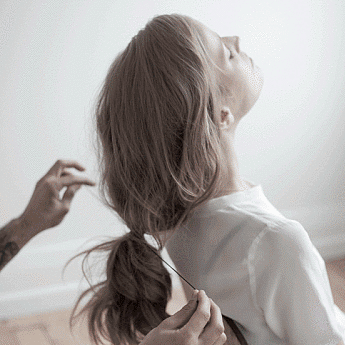 The Romantic and Relaxed Bun. — Kind Of Luxe