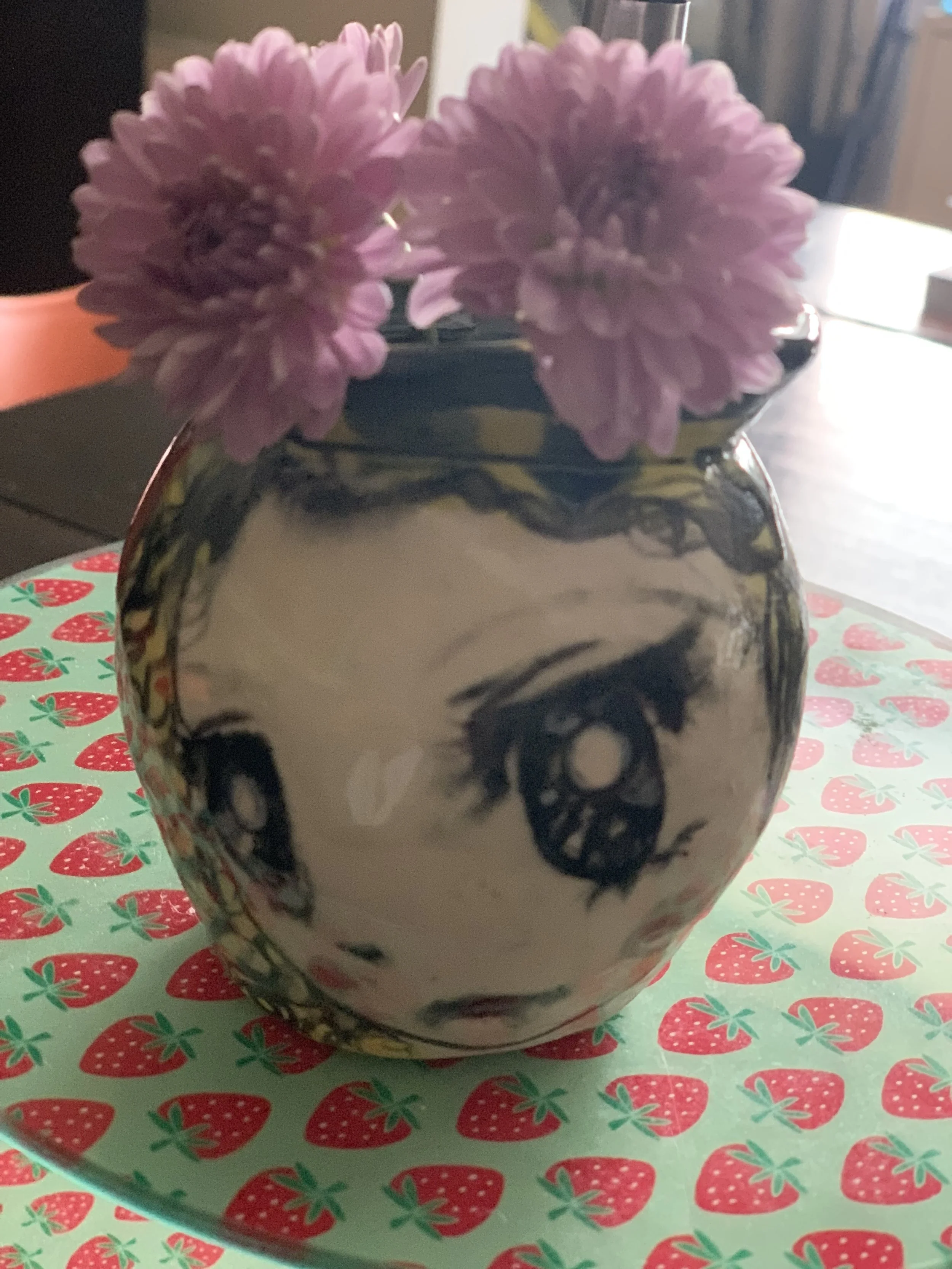 Nari Kim - Ceramic Artist