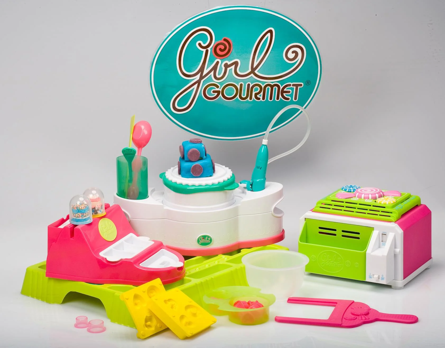 Girl Gourmet Cake Maker