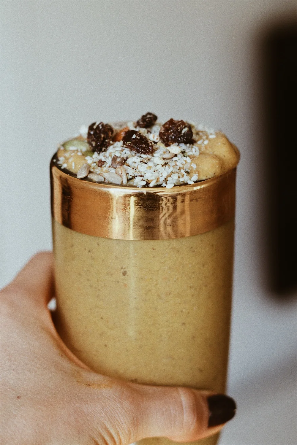 CARROT CAKE SMOOTHIE — KELLY PACKER