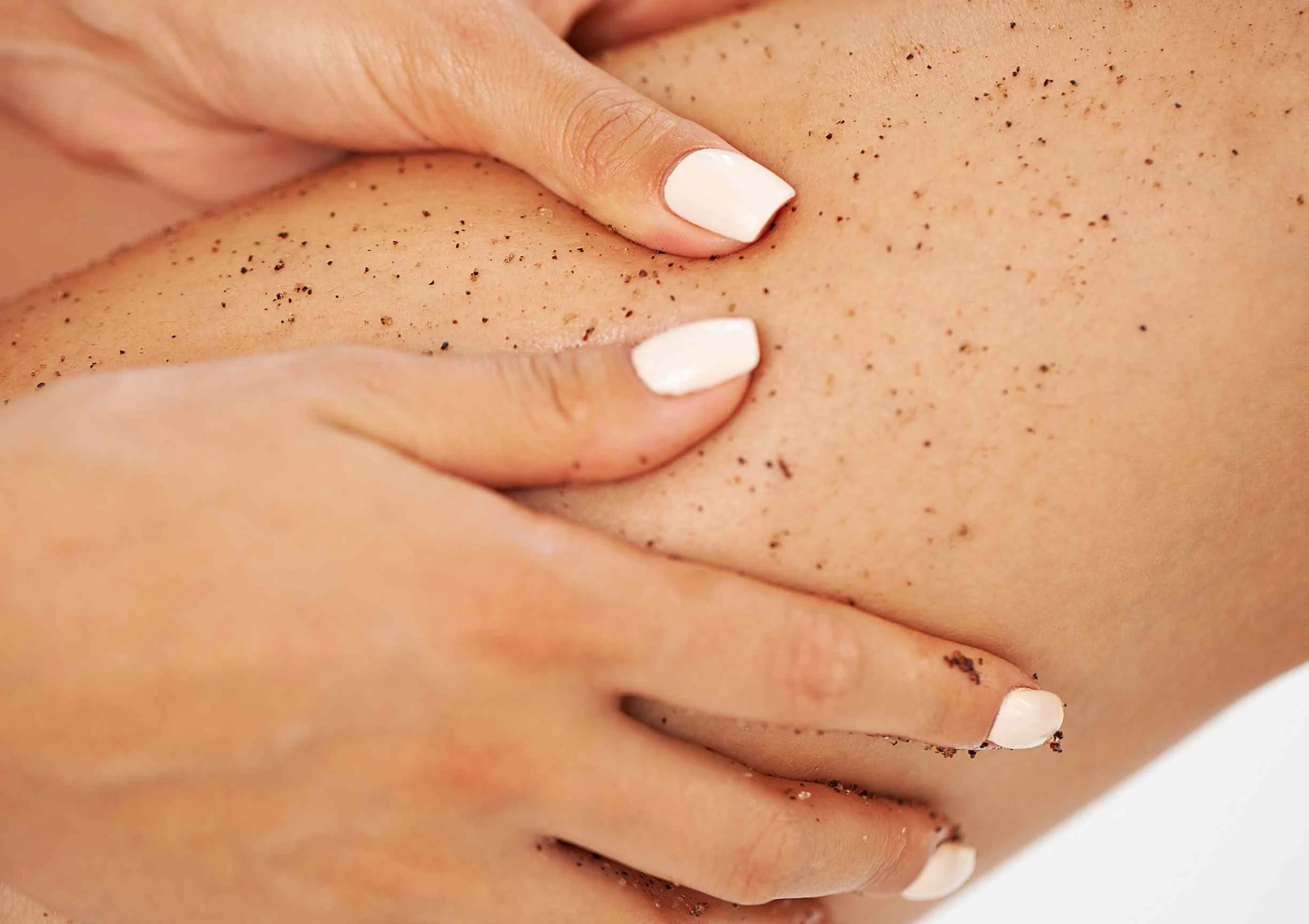 The Ultimate Guide to Get Rid of Cellulite Naturally — Moody Sisters ...