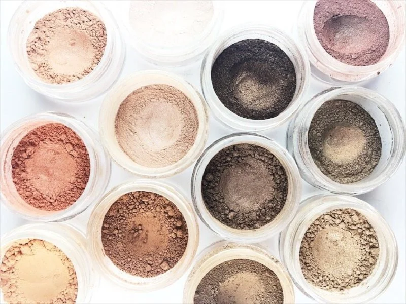 What's the Best Eyeshadow Finish — Moody Sisters Skincare