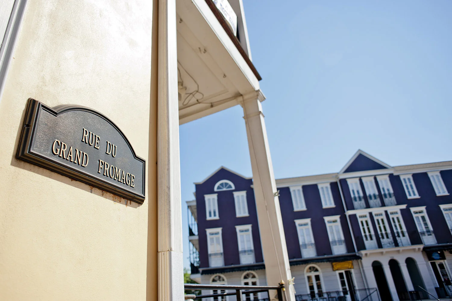 Rue du Grand Fromage — The Cotton District