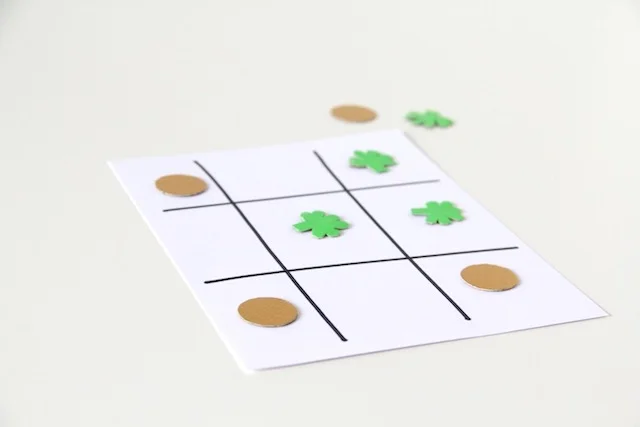 GIANT SHAMROCK GARLAND + TIC TAC TOE — And We Play