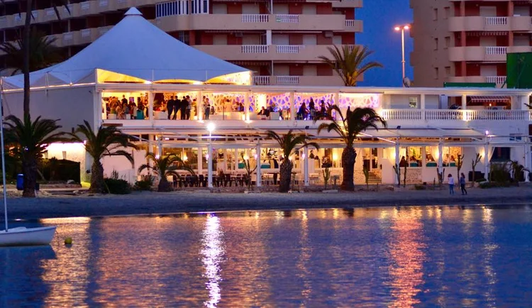 L Fest del mar 2106 — L Fest music, arts and comedy festival UK