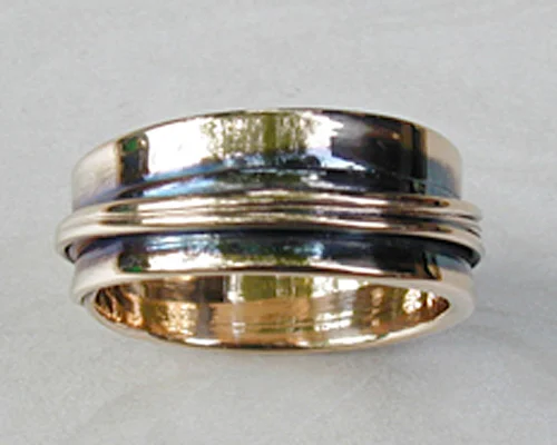 Free-form Band, Continuous Wrap — Metamorphosis Jewelry