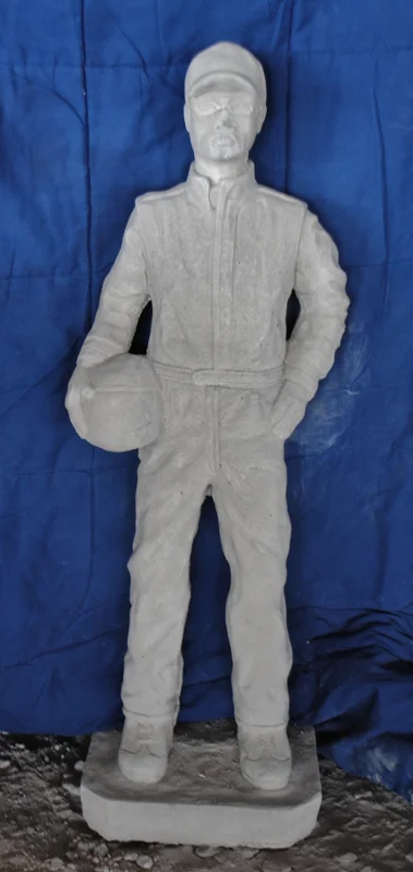 Statues/People — Mayse Mfg. Co. Outdoor Products