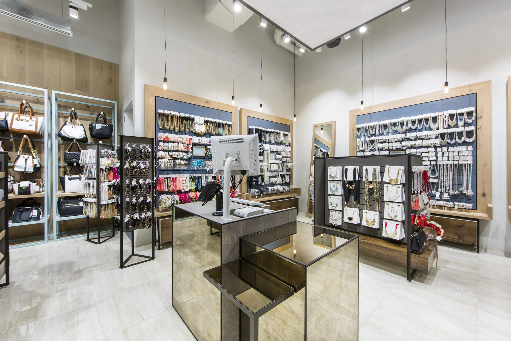 Sandbox Group | Equip