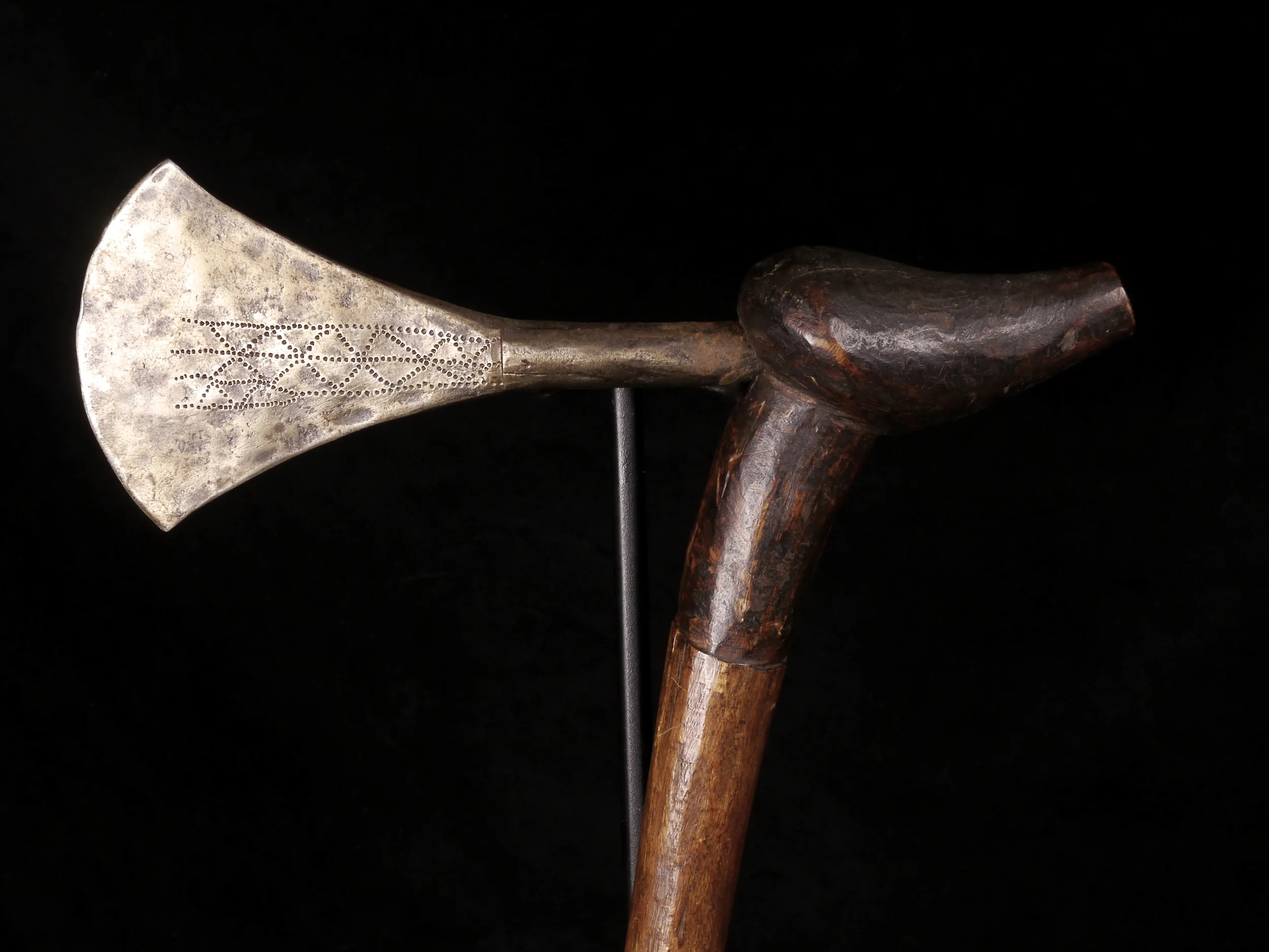 Chokwe axe, D. R. Congo/Angola — Karlsson | Wickman