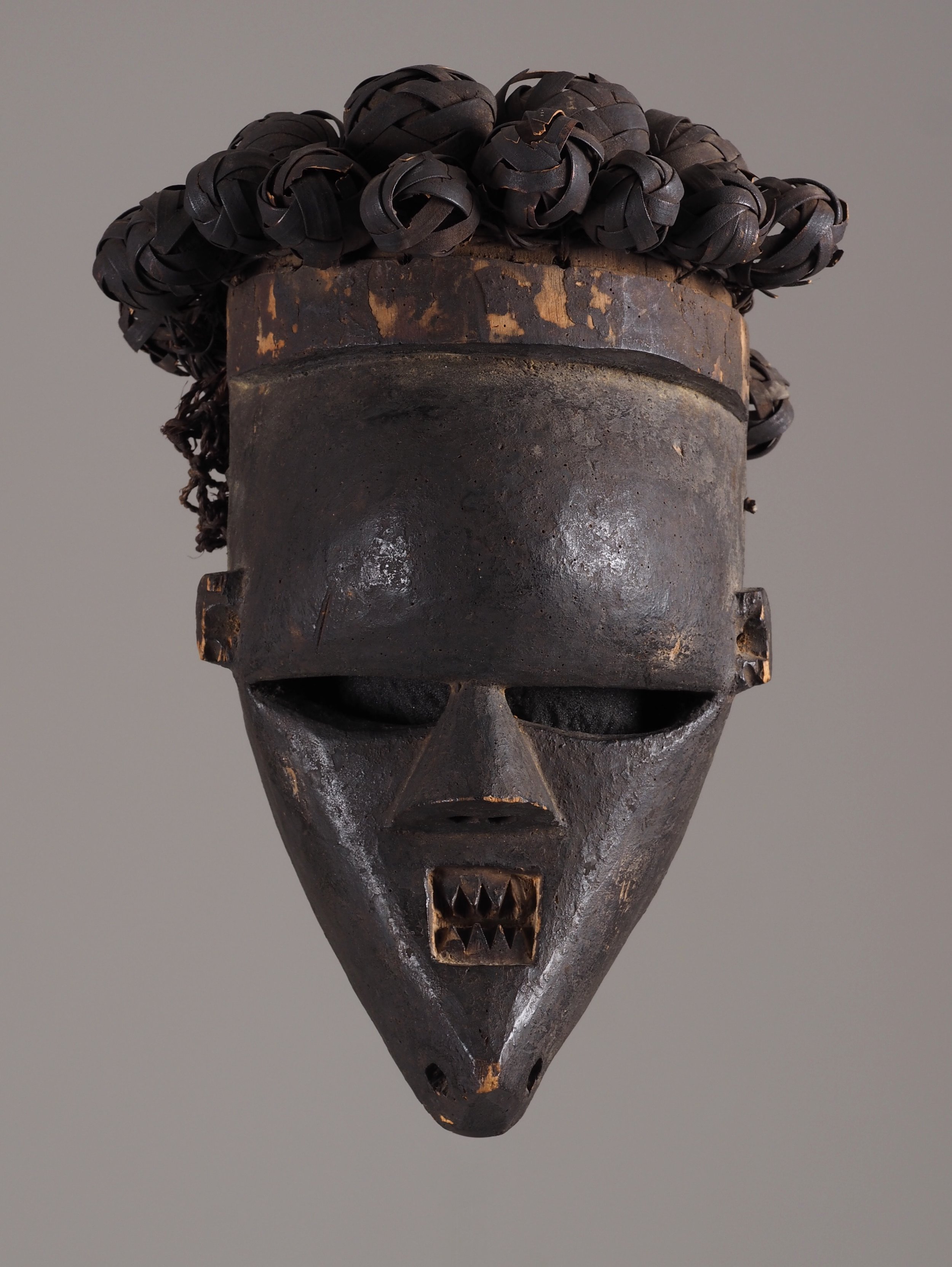 Salampasu mask, D. R. Congo — Karlsson | Wickman