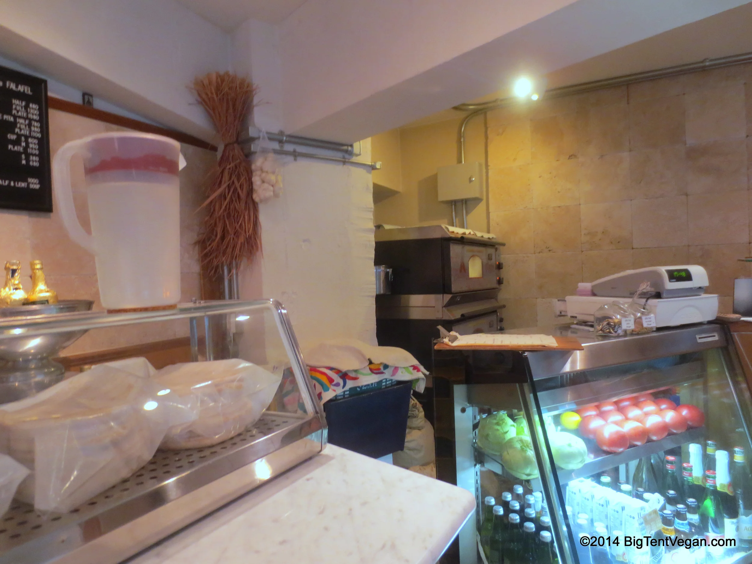 Kuumba du Falafel (Vegan in Tokyo, Japan) — Big Tent Vegan