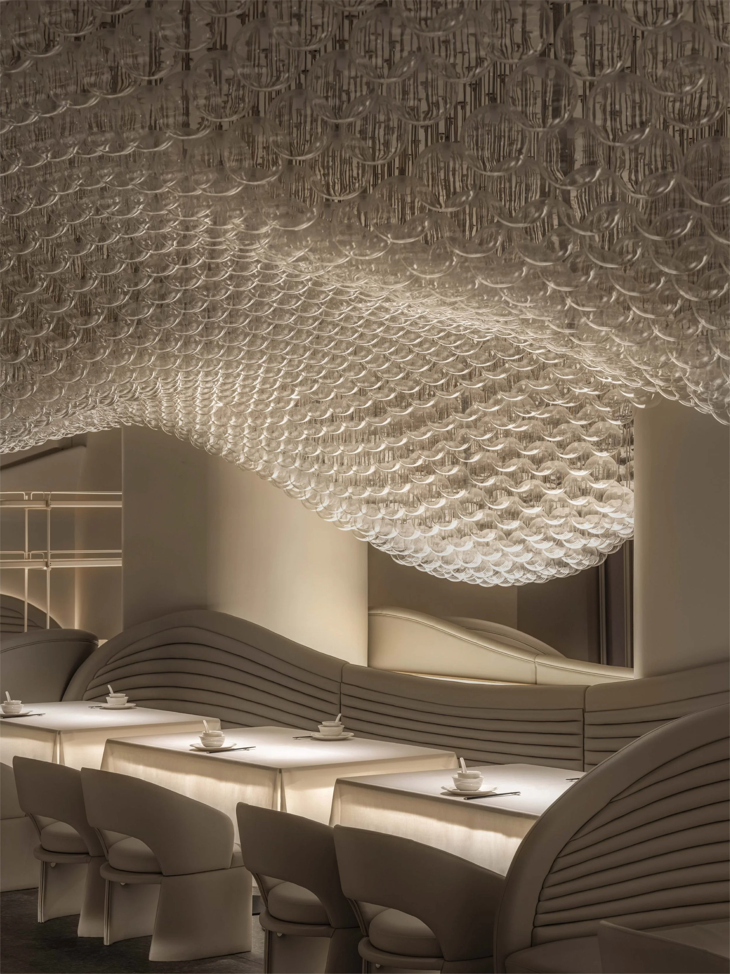 Curved Serenity: Jingle Design’s Immersive Art Installation Transforms ...