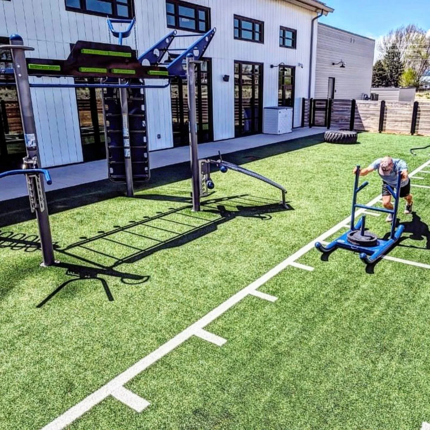 10 Balance Beam Stability and Strength Exercises - MoveStrong