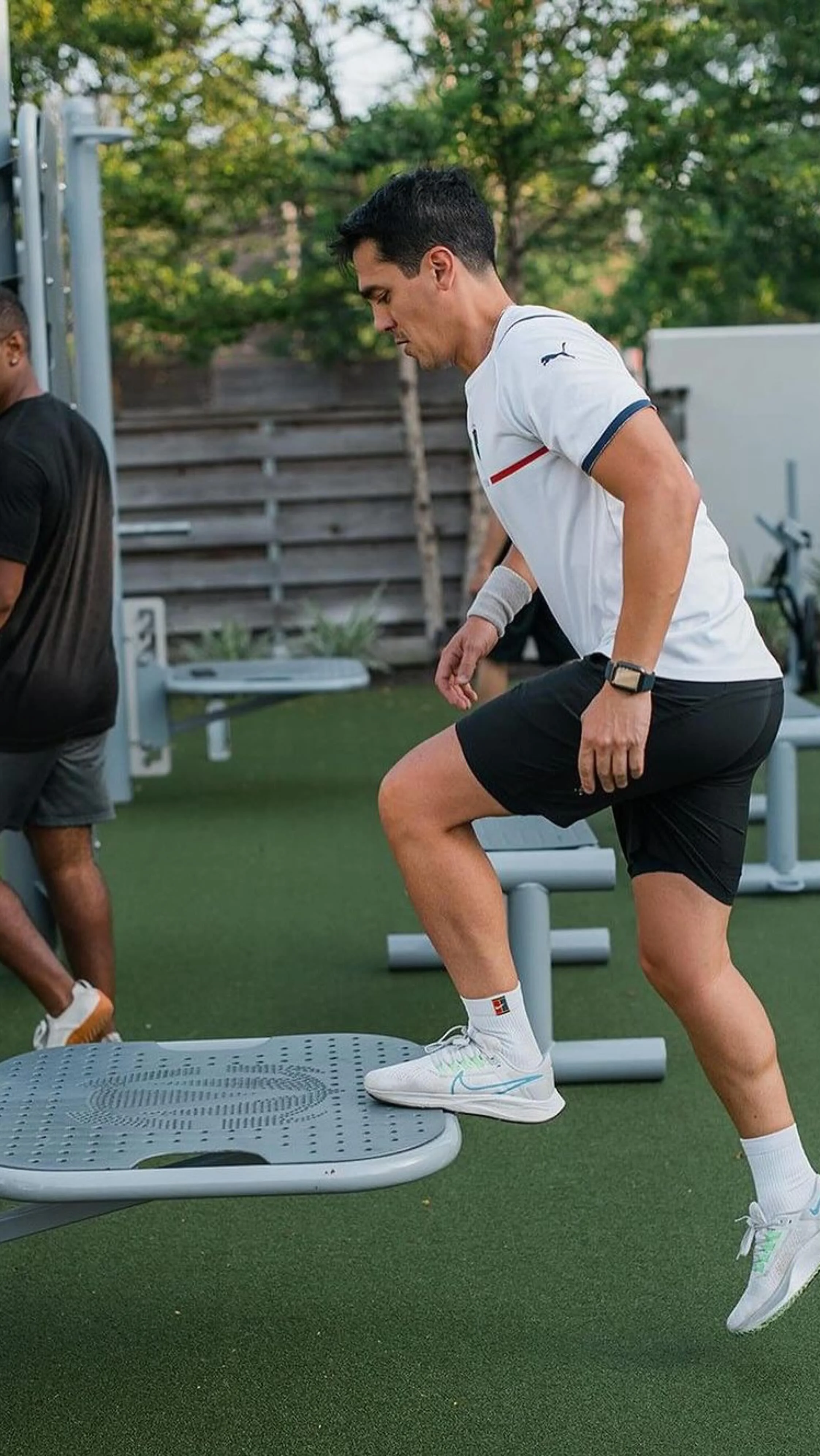 Functional Strength Circuit Squat and Pull Exercises - MoveStrong