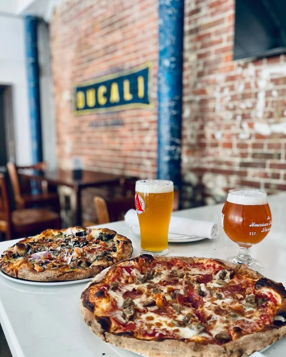 Ducali Pizzeria & Bar and Caffé DucaliDucali Pizzeria & Bar