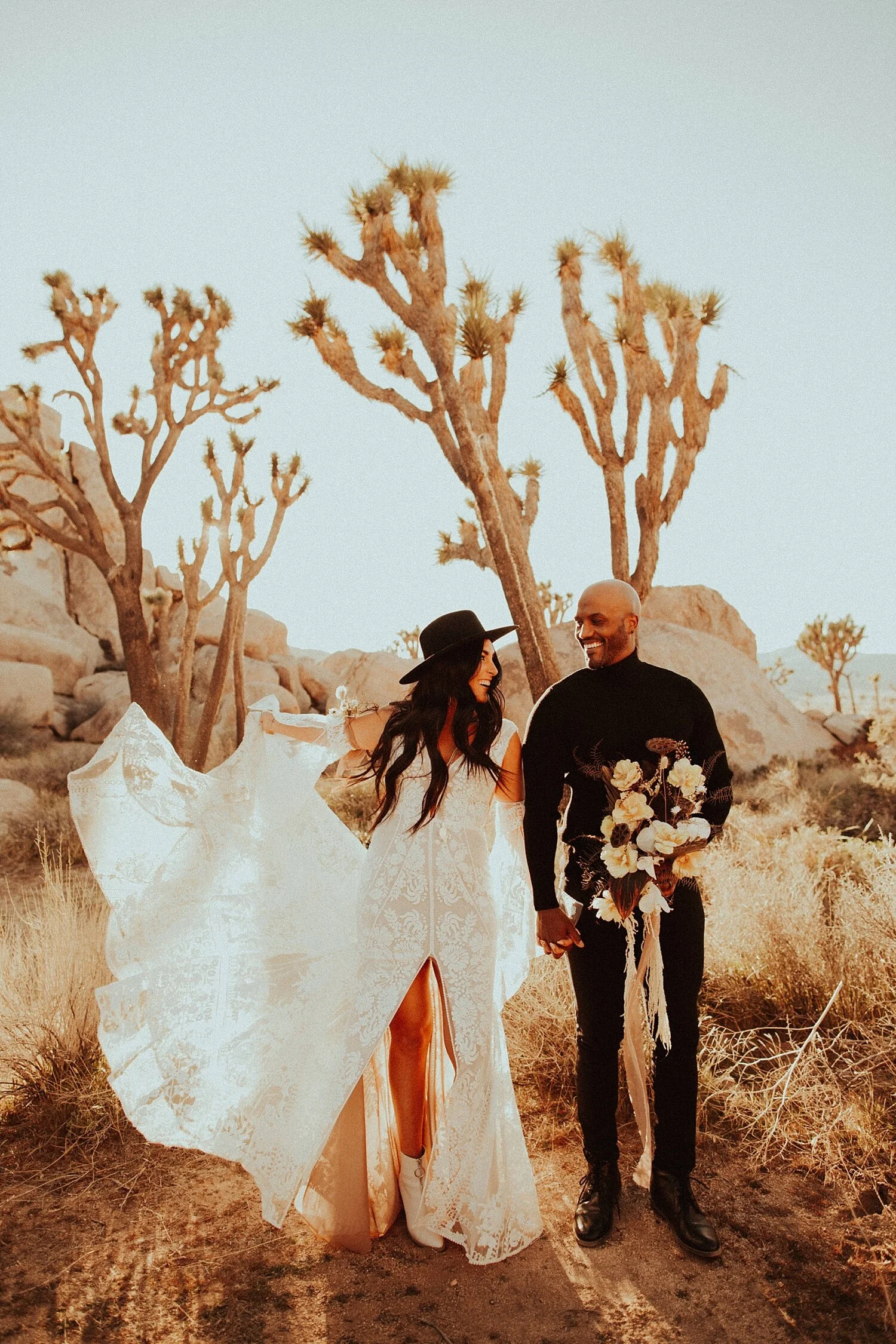 Joshua Tree National Park Elopement // Joshua Tree, CA // Danielle ...