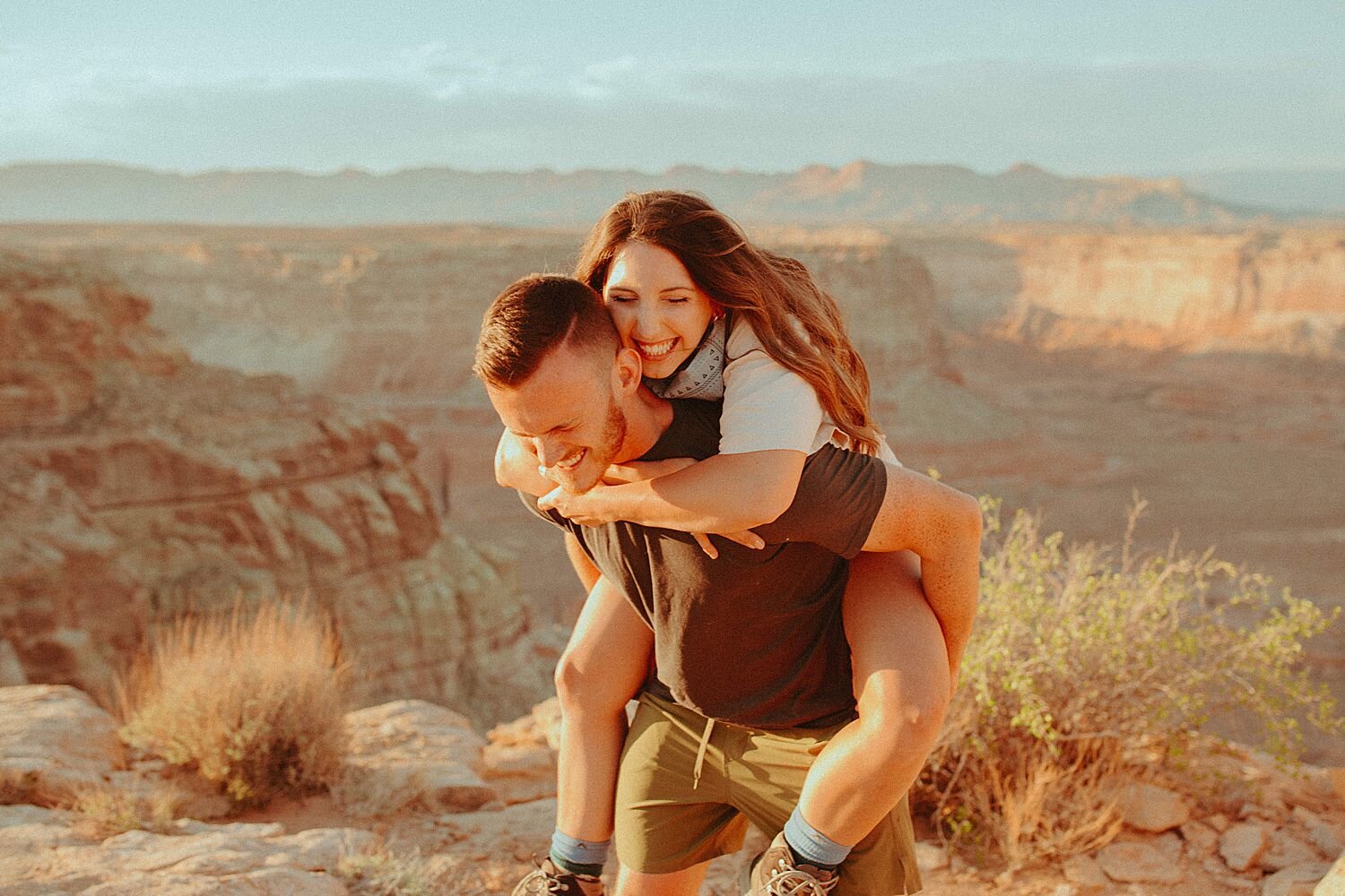 Lake Powell Engagement Session // Big Water, UT // Trisha & Lee ...