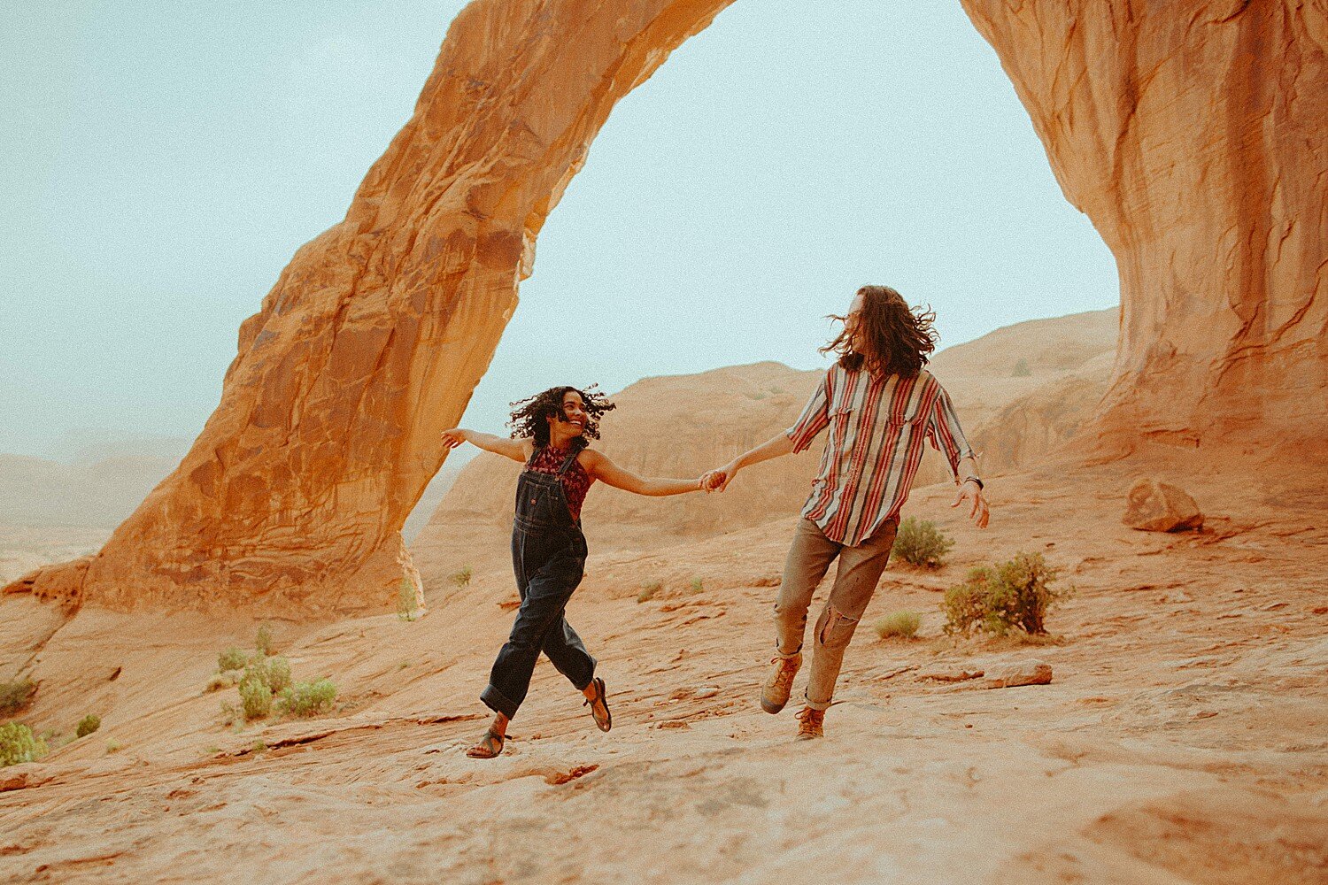Corona Arch Hiking Engagement Session // Moab, UT — Oregon Wedding ...