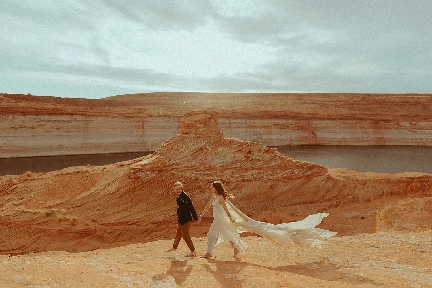 Lake Powell Elopement // Utah & Arizona — Oregon Wedding Photographer ...