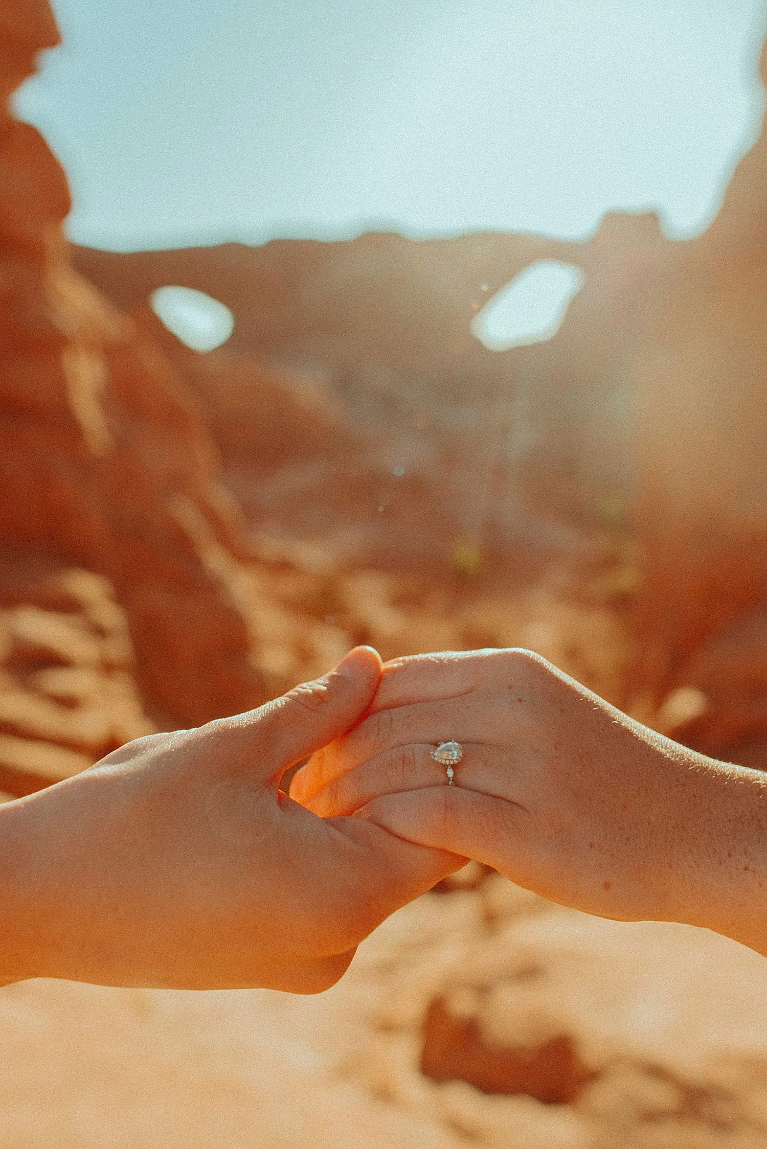 Engagement Session in Arches National Park // Moab, UT — Oregon Wedding ...