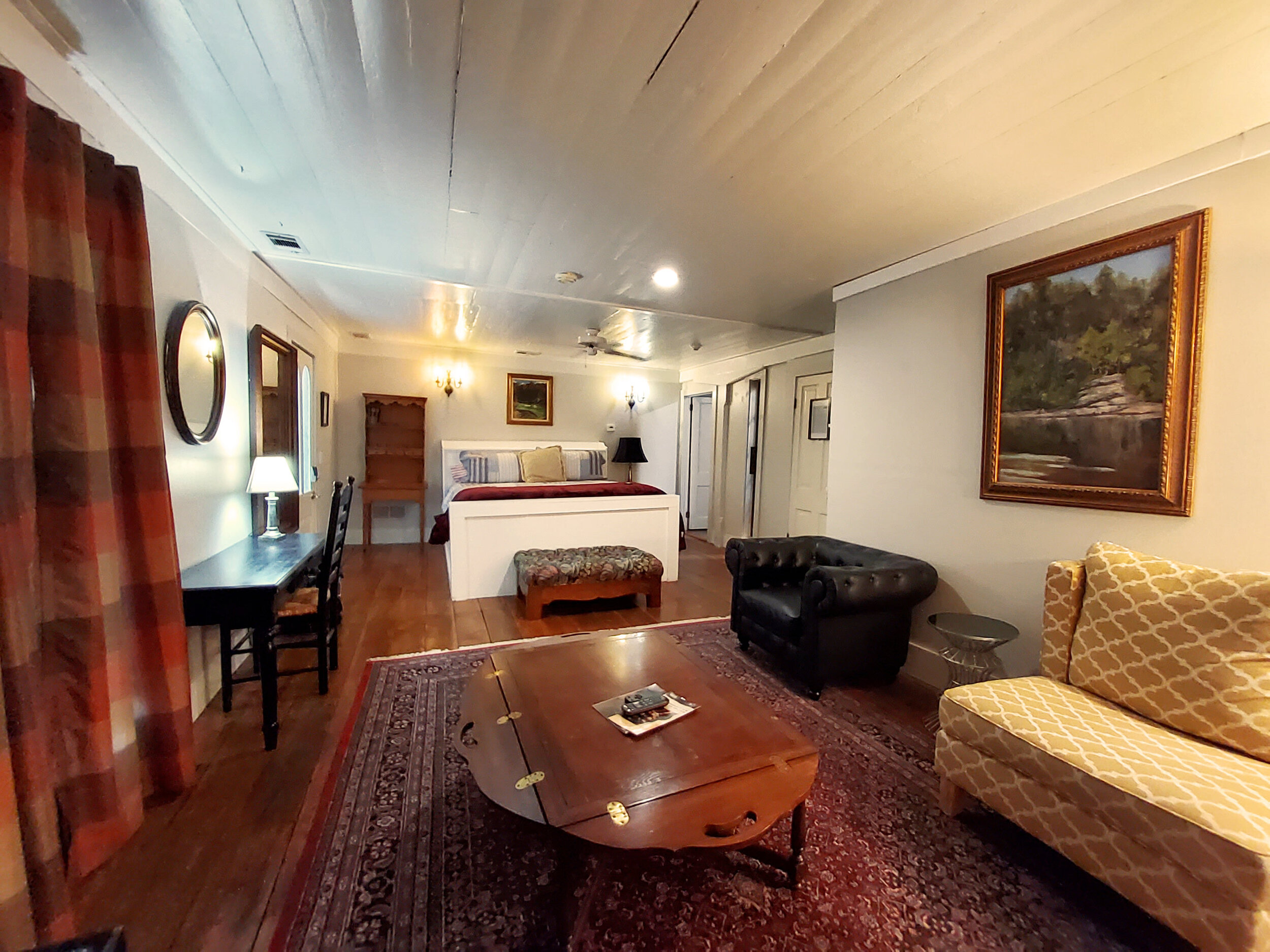 The Stanton Room — The Old Storehouse Inn